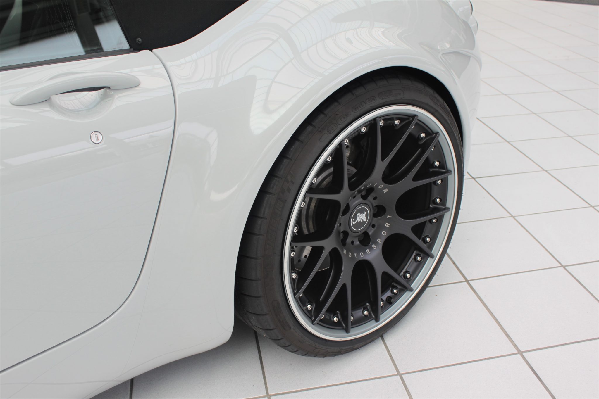 Drehzahl & Momente | 20 Zoll- BBS- Felgensatz “CH-R II”